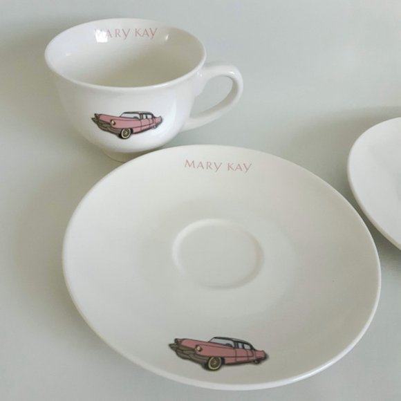 Mary Kay | Kitchen | Mary Kay Vintage Pink Cadillac Tea Cup Saucer Set ...